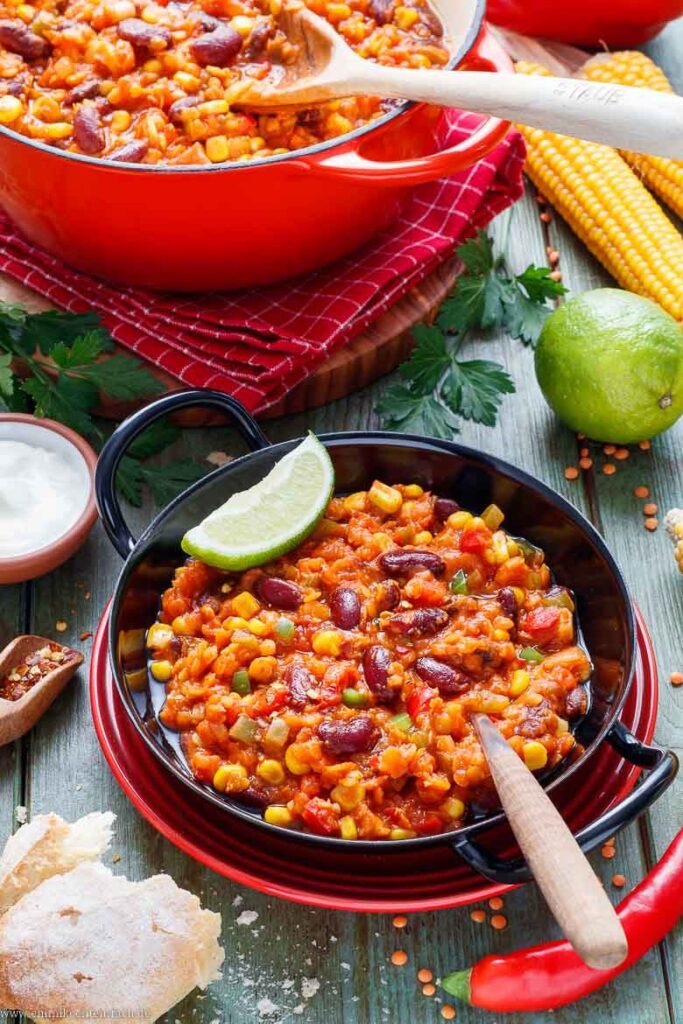 Chili sin Carne Rezept – schnell & einfach - emmikochteinfach